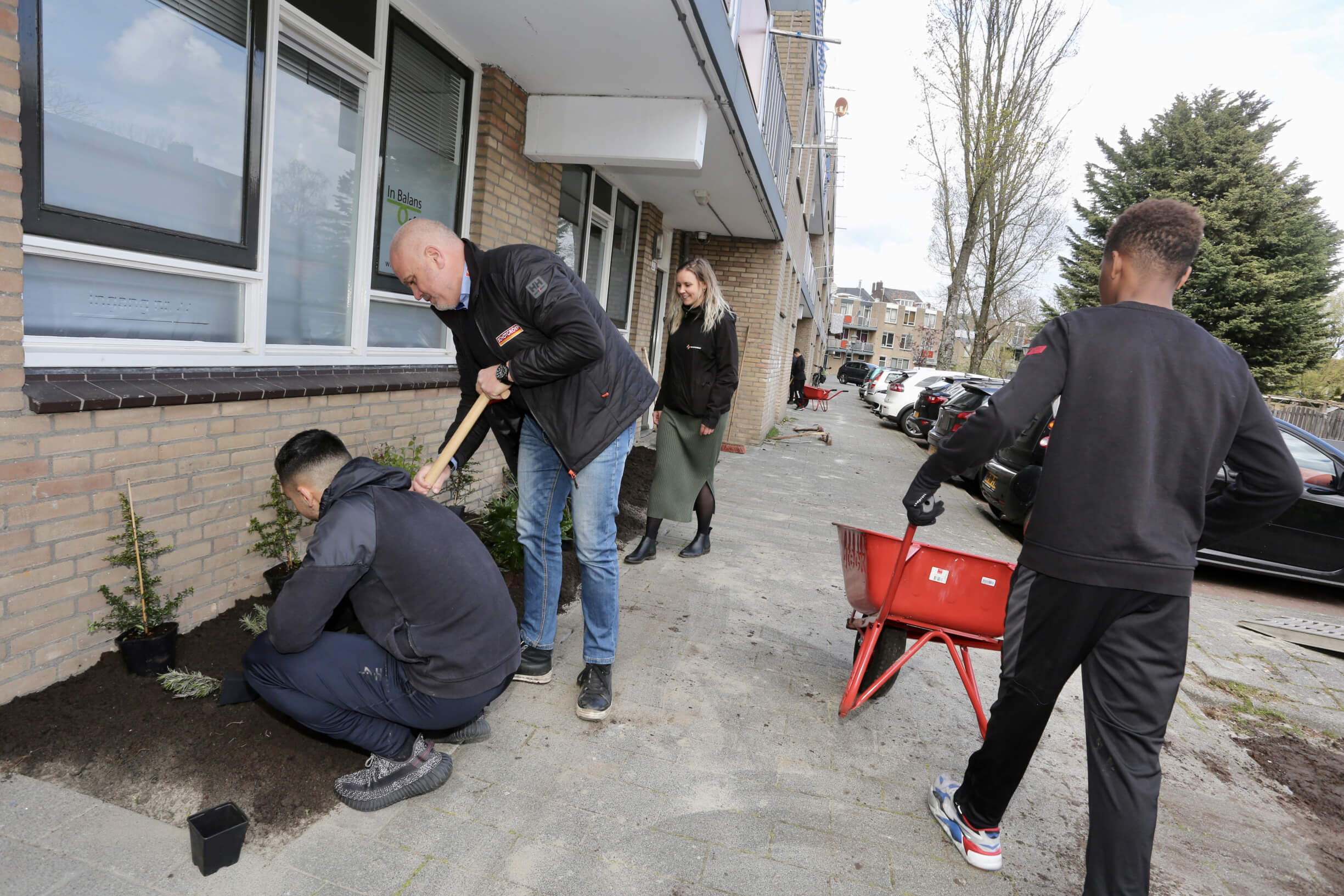 Hedy van den Berk en Reinout Kleinhans: ‘Geef woningcorporaties ...
